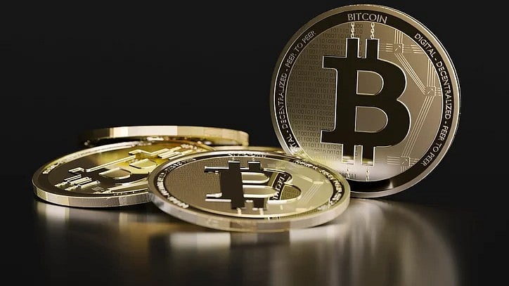 Bitcoin drops 17% from peak, major cryptos lose up to 38% in a month as ...
