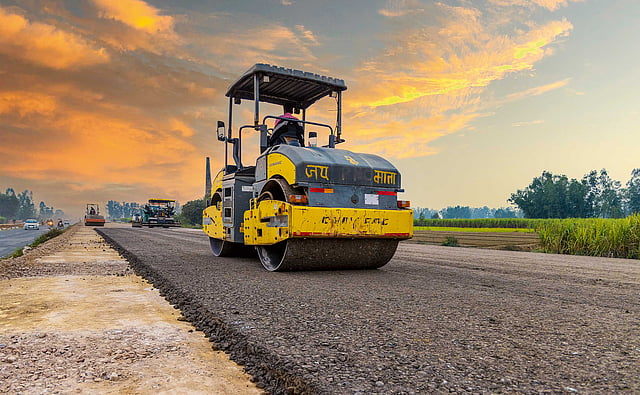 Cube Highways InvIT lists on BSE, NSE; raises ₹5,226 cr via private ...