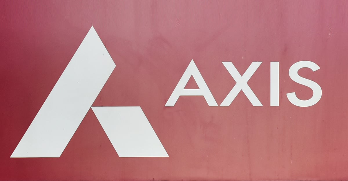 Front running row: Axis AMC says zero tolerance for non-compliance