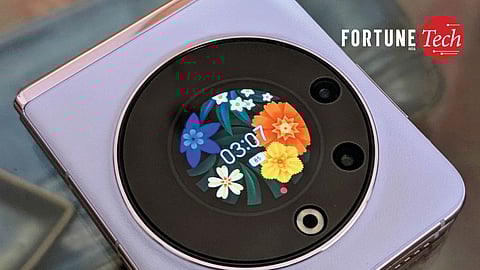 Tecno Phantom V Flip: Affordable Foldable