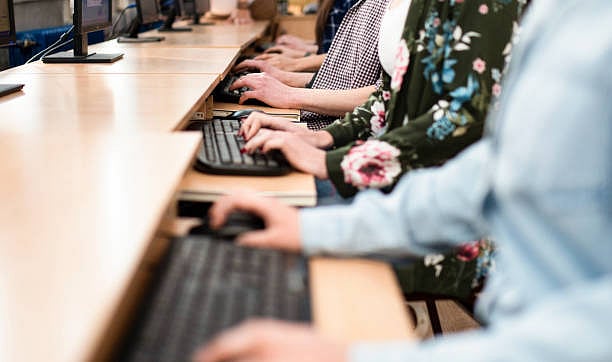 Indian IT industry to grow 2.5x to $283 billion in 2024-25